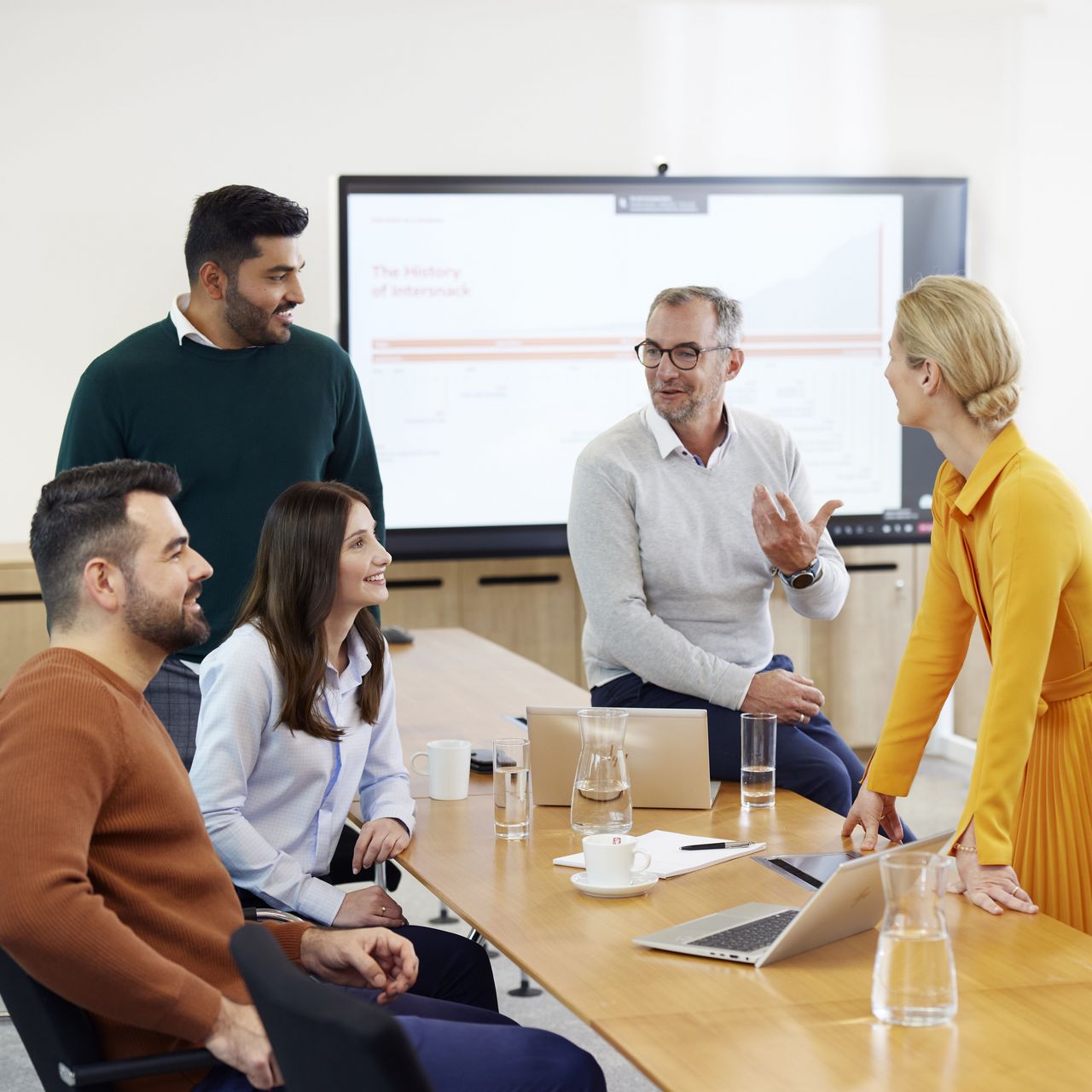 Prezentare - Intersnack România